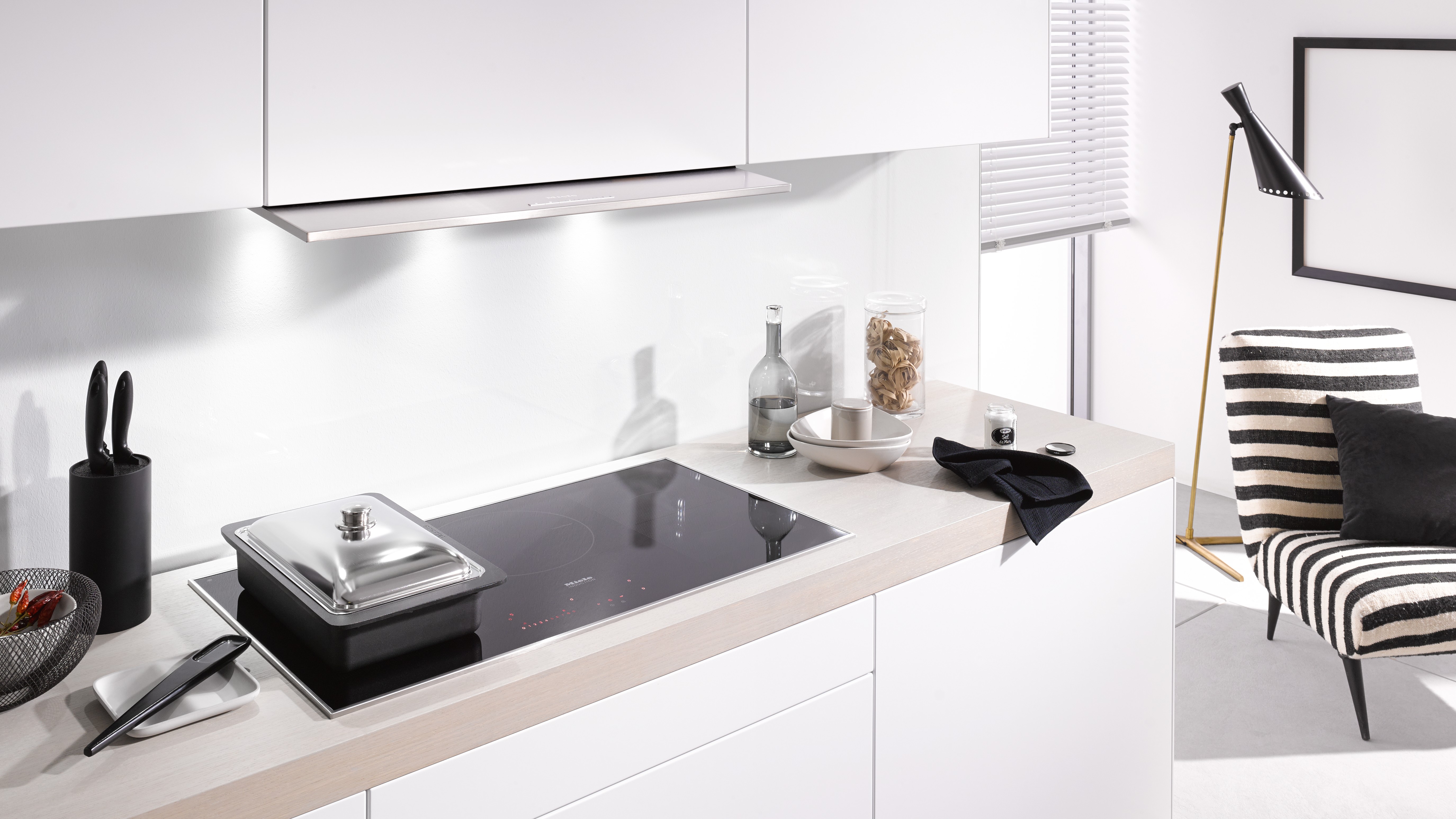 Miele Gas, Induction & CombiSets Cooktops - Miele Specialist Bing Lee